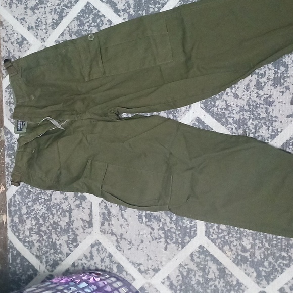Fashion Nova | Pants & Jumpsuits | Fashionova Cargo Pants Size L | Poshmark